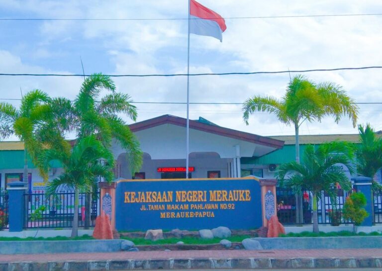 Raih Penghargaan WBK, Kejari Merauke Menuju WBBM - Sorong News